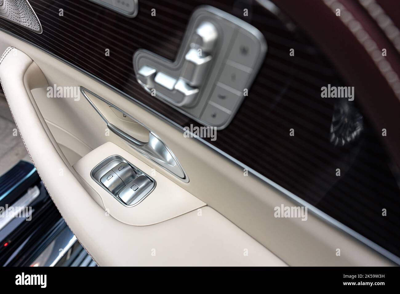 Front handle door panel with buttons of a luxury car Stock Photo - Alamy
