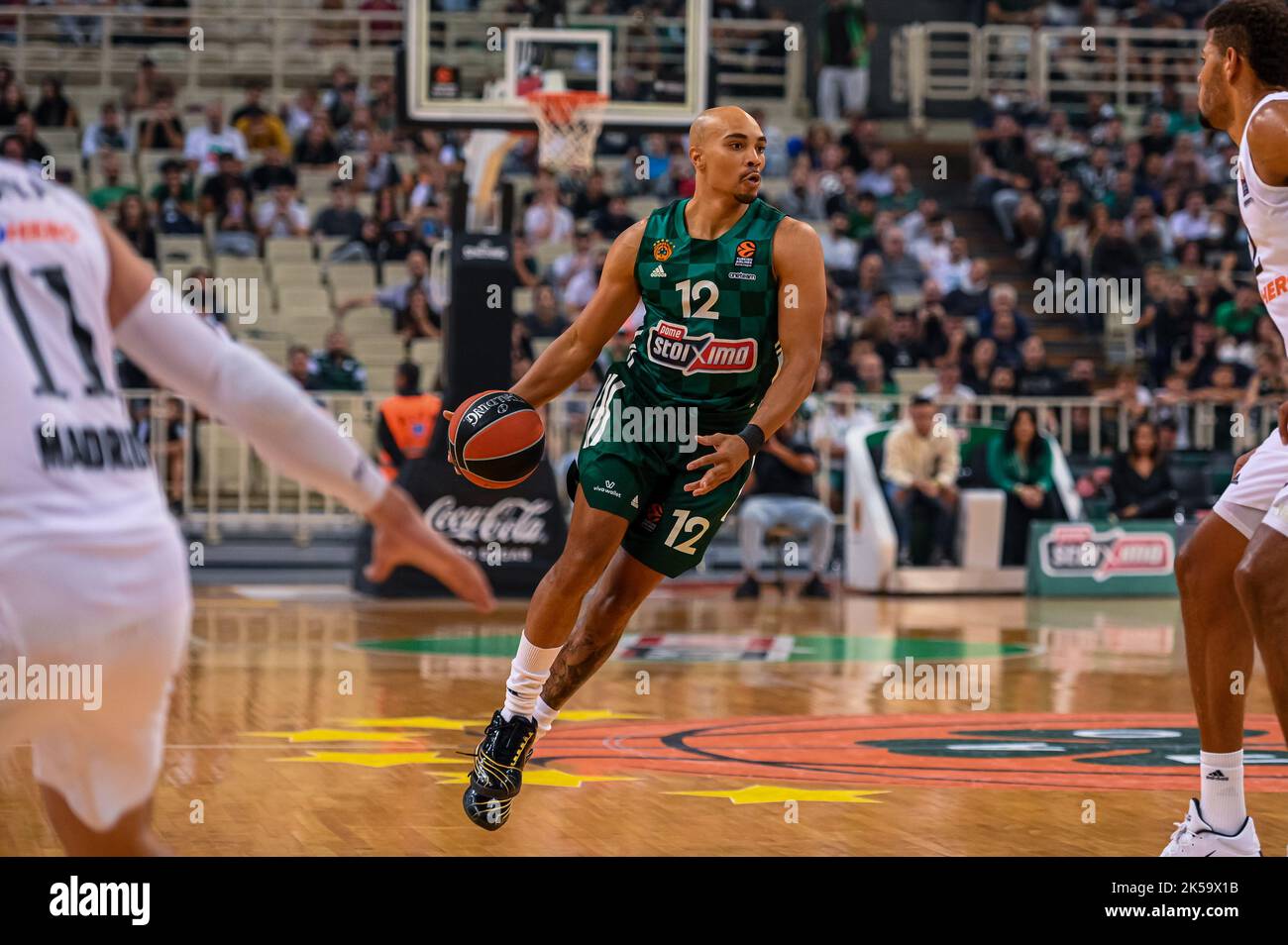 Andrew andrews basketball hi-res stock photography and images - Alamy