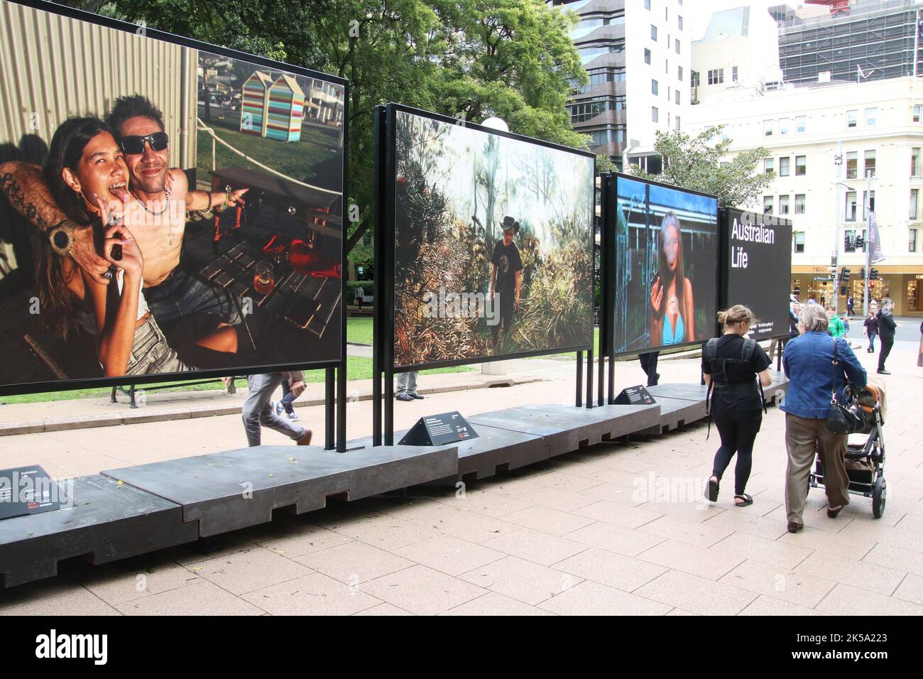 Australian life photography exhibition hi-res stock photography and ...