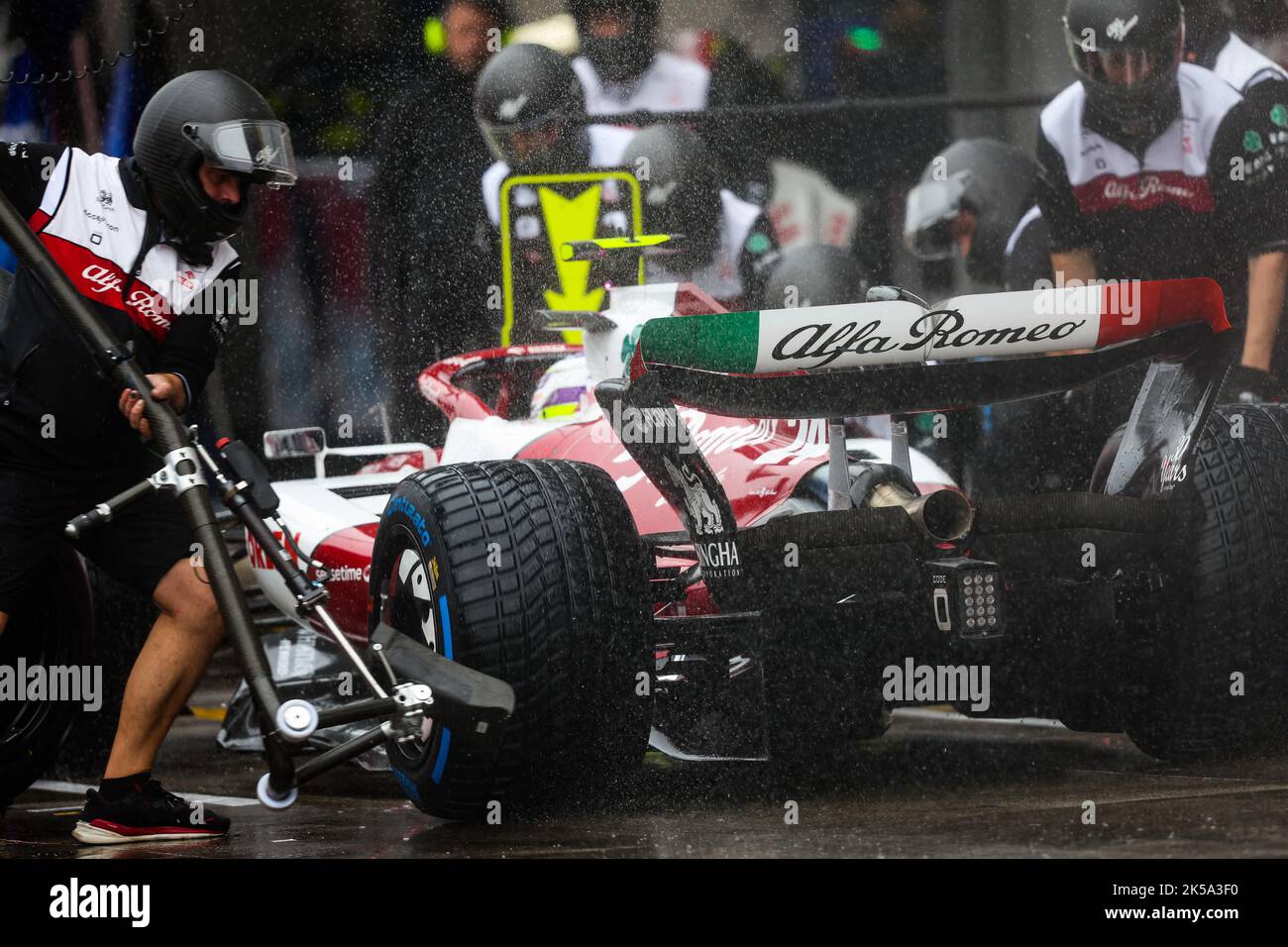 Suzuka, Japan. 07th Oct, 2022. Suzuka, Japan - 07/10/2022, 24 ZHOU Guanyu (chi), Alfa Romeo F1 ...