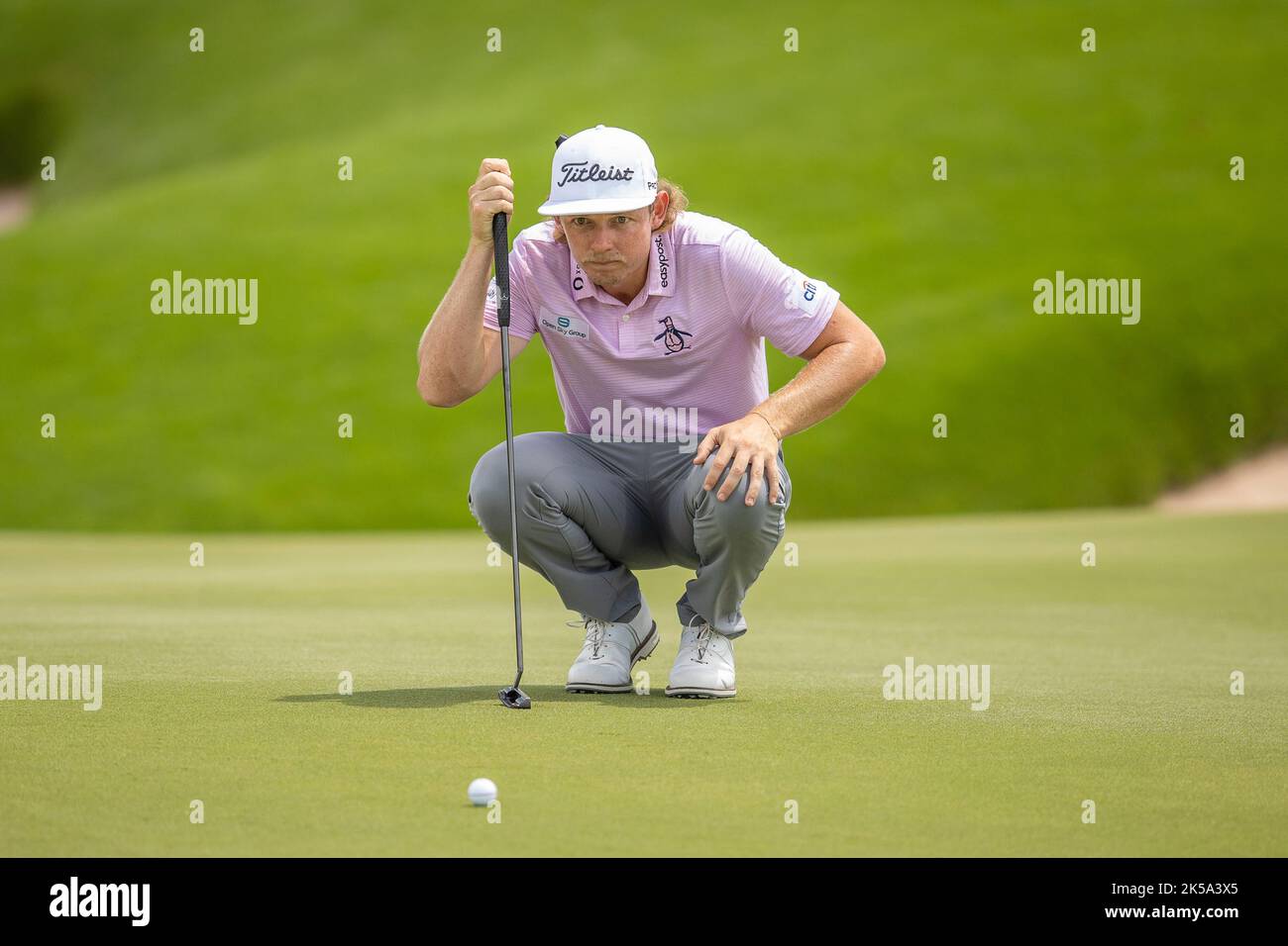 BANGKOK, THAILAND - OCTOBER 7: Cameron Smith of Australia on hole 7 ...