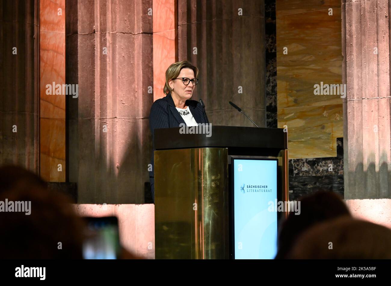 Im Bild: Kulturministerin Barbara Klepsch. Der Schriftsteller Lukas ...