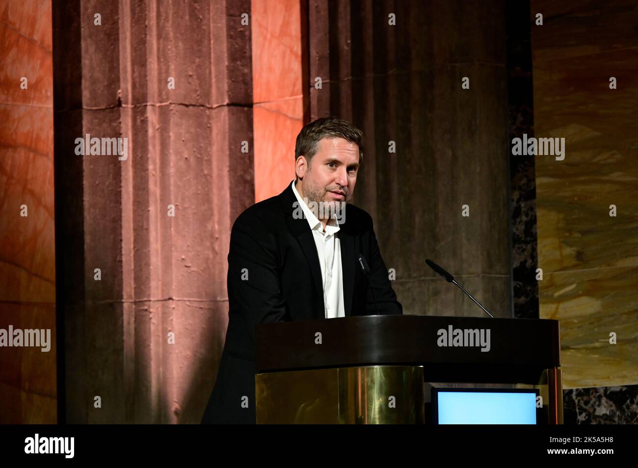 Im Bild: Jan Wiele. Der Schriftsteller Lukas Rietzschel wird mit dem ...