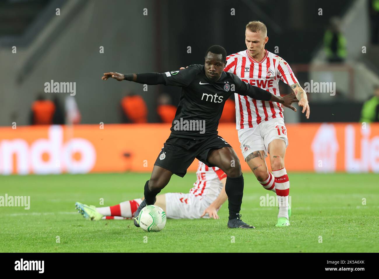 Koeln, Germany. 06th Oct, 2022. Hamidou Traore (Belgrad), Ondrej Duda ...