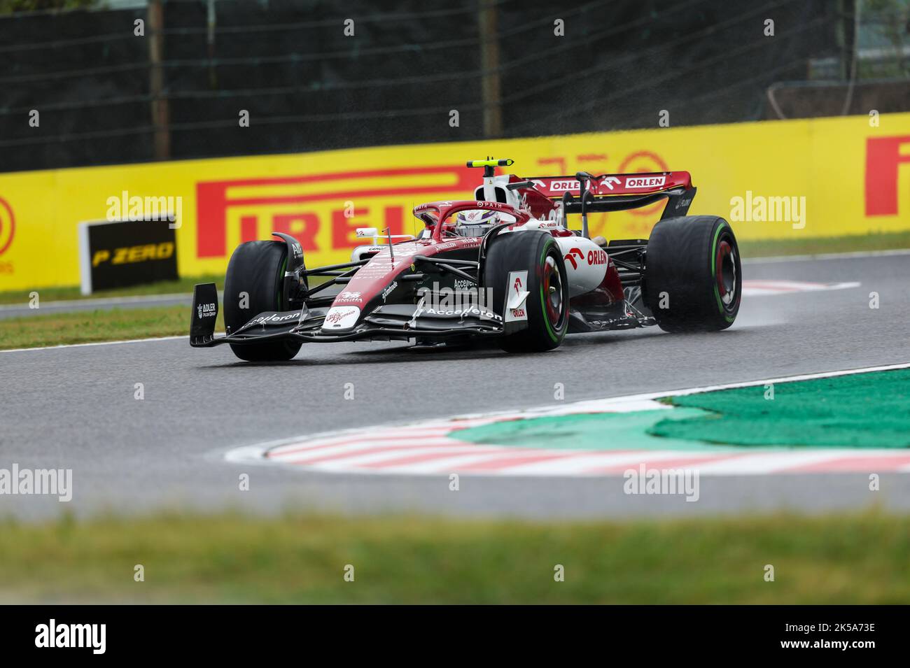 Suzuka, Japan. 07th Oct, 2022. Suzuka, Japan - 07/10/2022, 24 ZHOU Guanyu (chi), Alfa Romeo F1 ...
