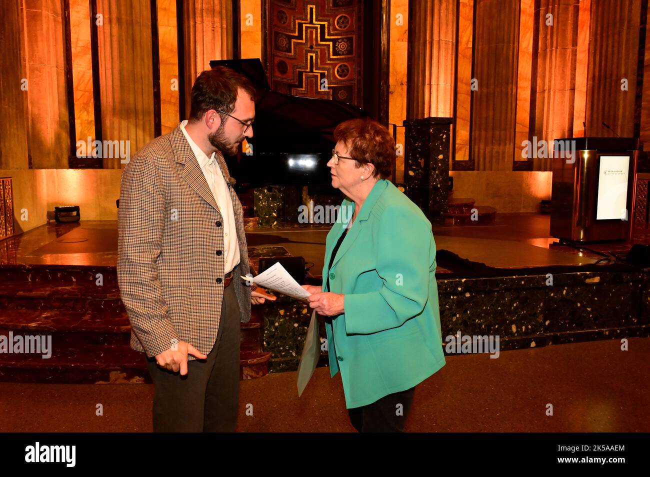 Im Bild: Lukas Rietzschel und Holde Liebau. Der Schriftsteller Lukas ...