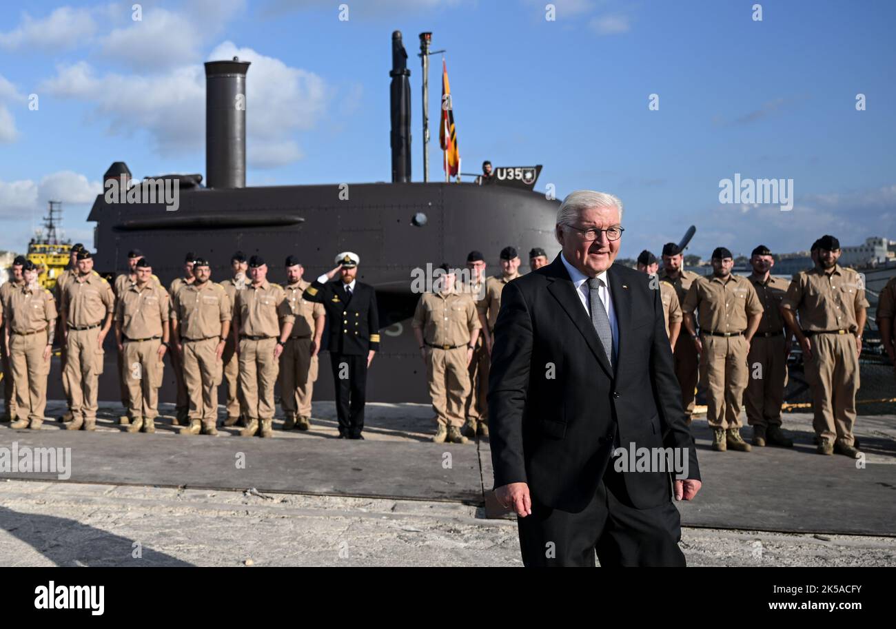 Valletta, Malta. 07th Oct, 2022. Federal President Frank-Walter Steinmeier visits the submarine ...
