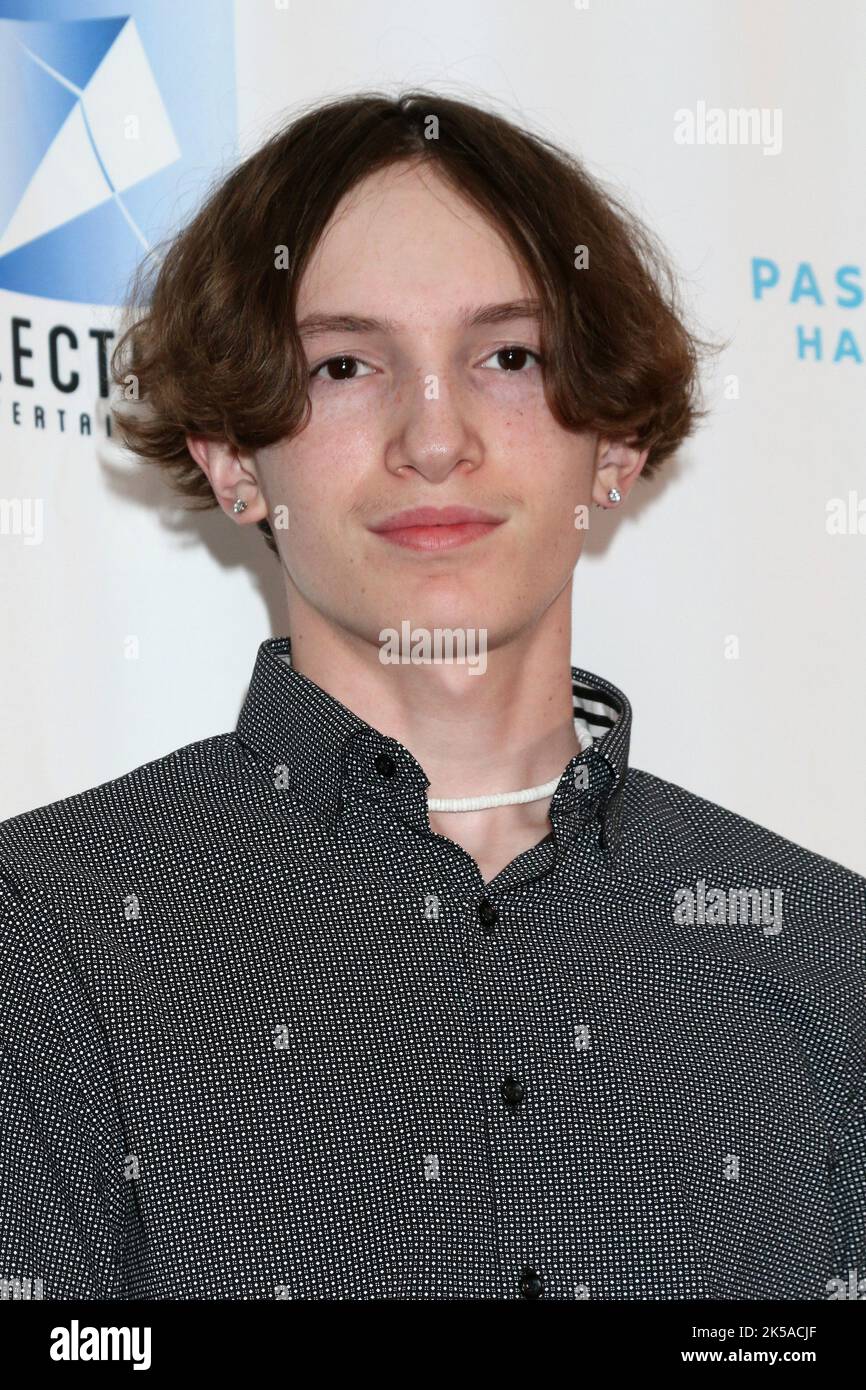 October 6, 2022, Los Angeles, CA, USA: LOS ANGELES - OCT 6: Thaine ...