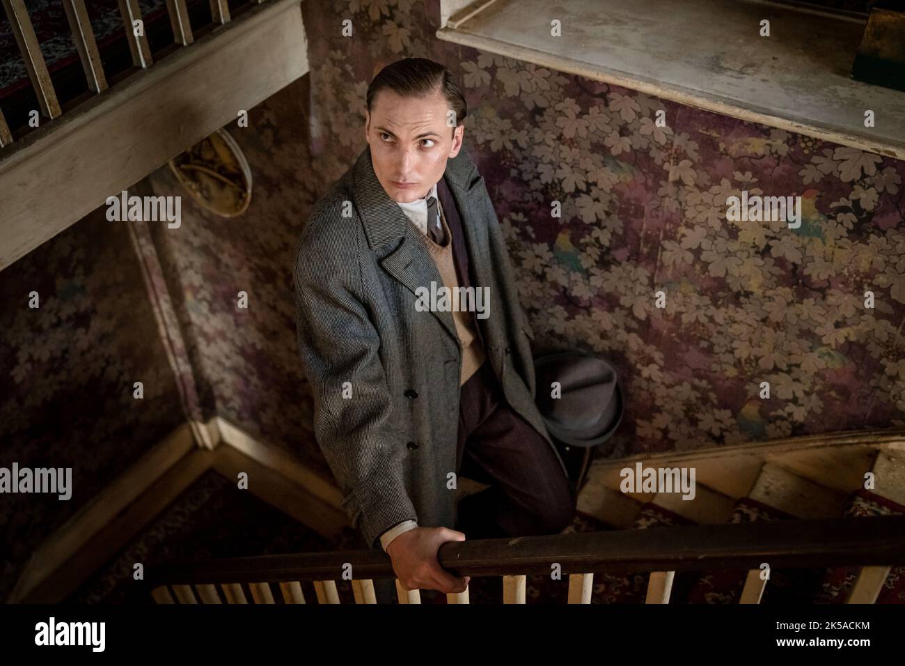 EAMON FARREN in THE ABC MURDERS (2018), directed by ALEX GABASSI. Credit: MAMMOTH SCREEN / Album ...