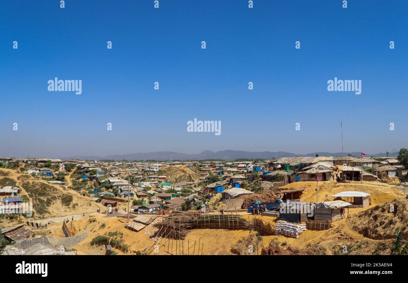 Balukhali mountain is full of Rohingya refugee camps situated in Ukhia ...