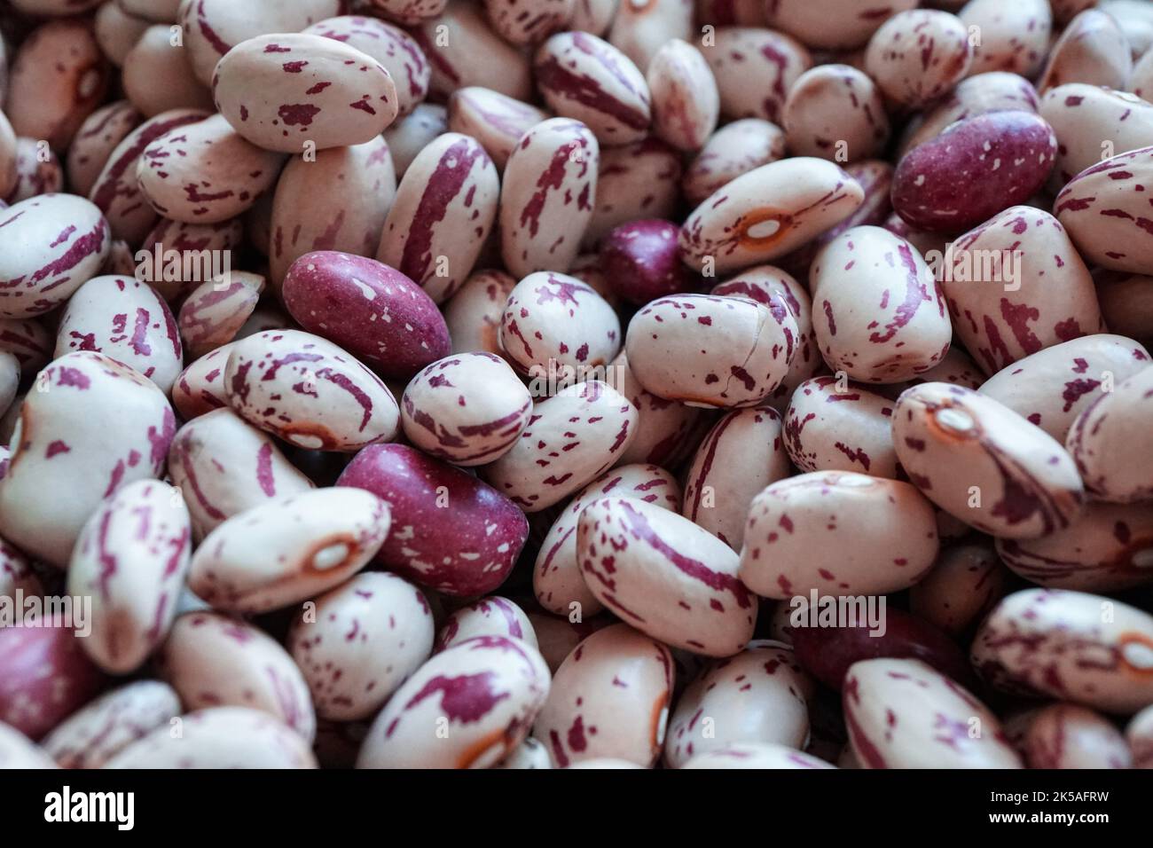 uncooked beans background, mediterranean food Stock Photo - Alamy