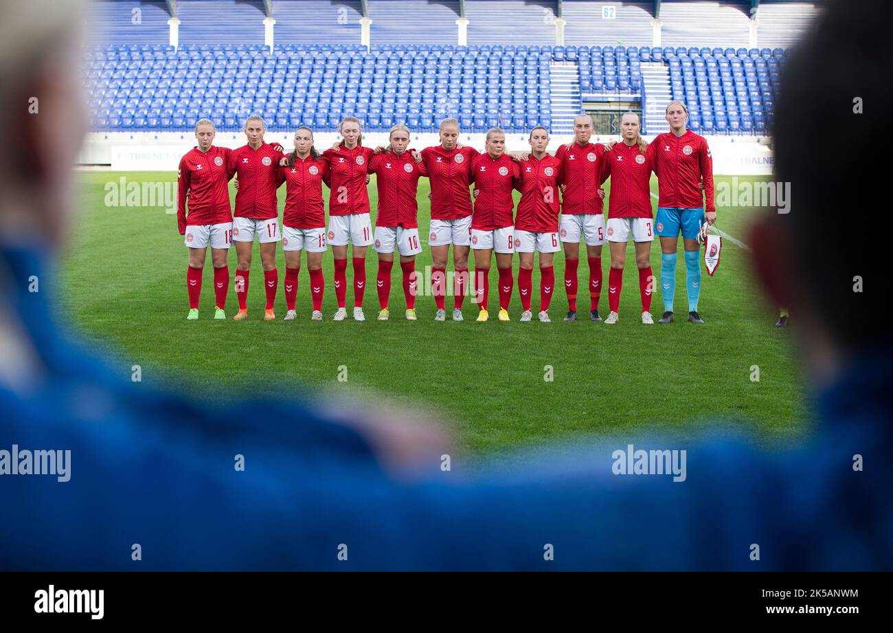 Poprad, Slovakia, 5th October 2022. The team of Denmark line-up during ...