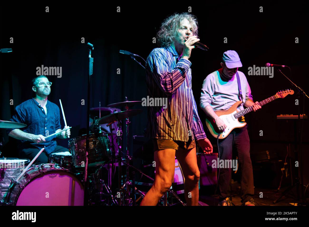 Glasgow, Scotland, 6th October 2022, Photographs of !!! (Chk Chk Chk ...