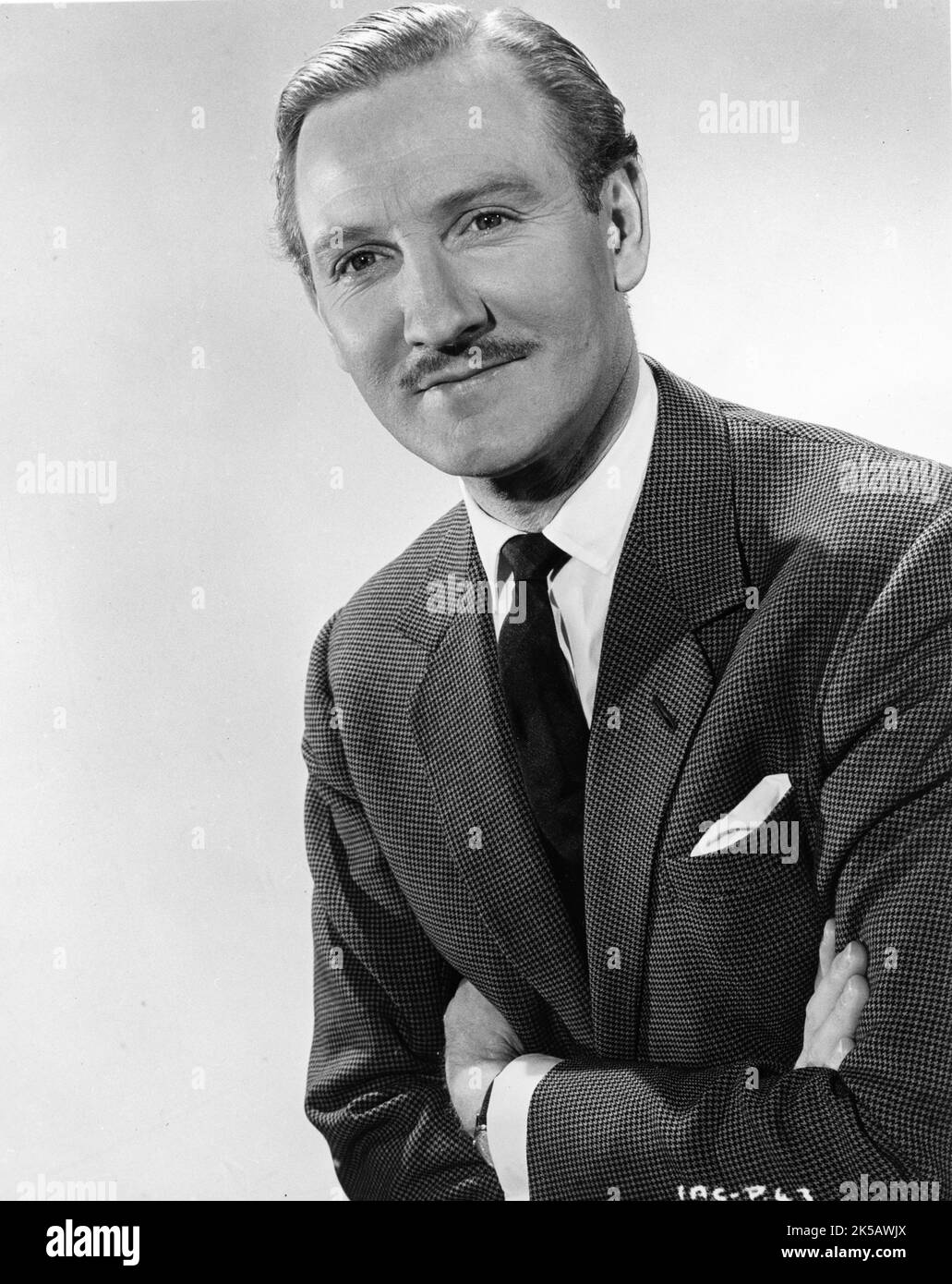 LESLIE PHILLIPS Portrait in CROOKS ANONYMOUS 1962 director KEN ANNAKIN ...