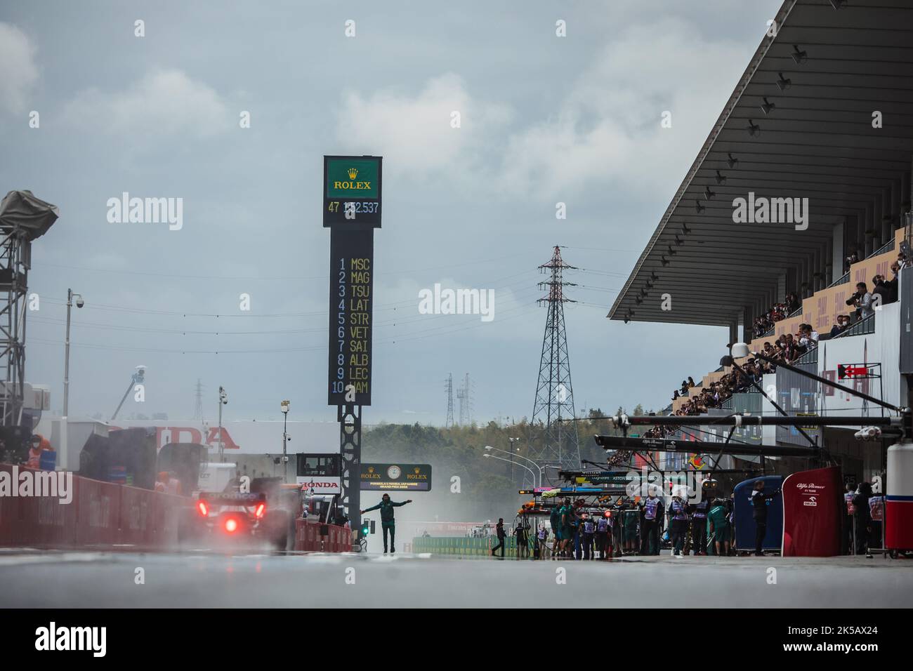 Suzuka, Japan, 07/10/2022, Lance Stroll (CDN) Aston Martin F1 Team AMR22. 07.10.2022. Formula 1 ...
