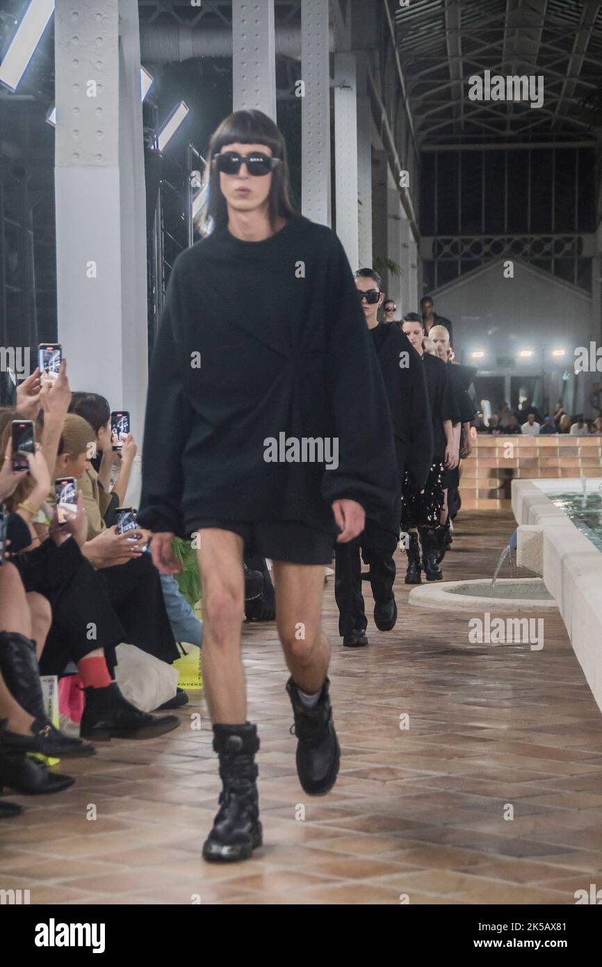 Association of fashion creators of spain hi-res stock photography and ...