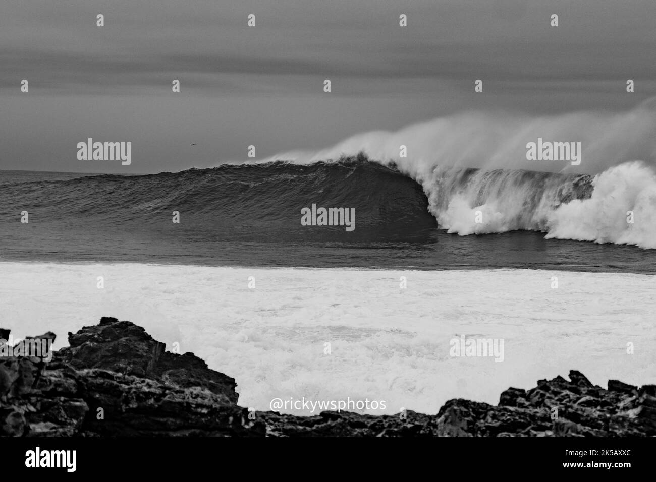 A scenic view of heave sea waves for backgrounds Stock Photo - Alamy