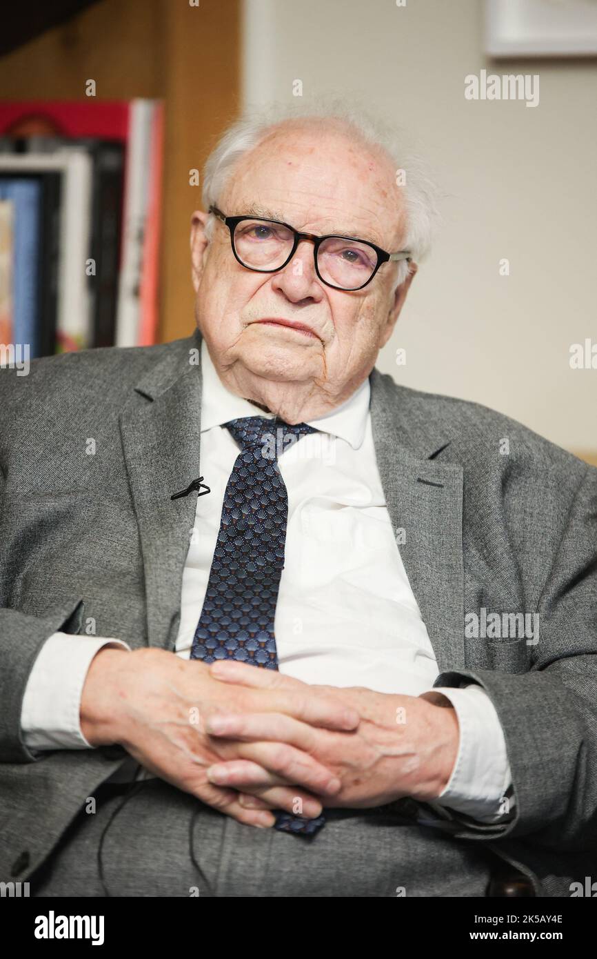 The human league 2022 hi-res stock photography and images - Alamy