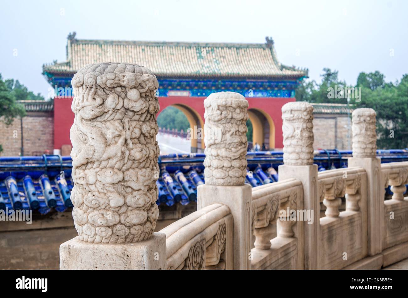 The details of fence's Asian design with an architecture in the ...