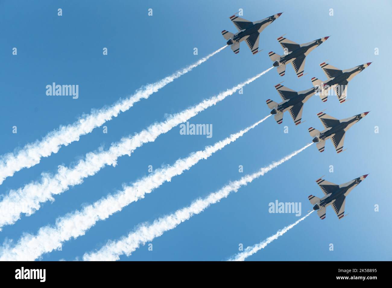 Aircrafts military aircrafts hi-res stock photography and images - Alamy