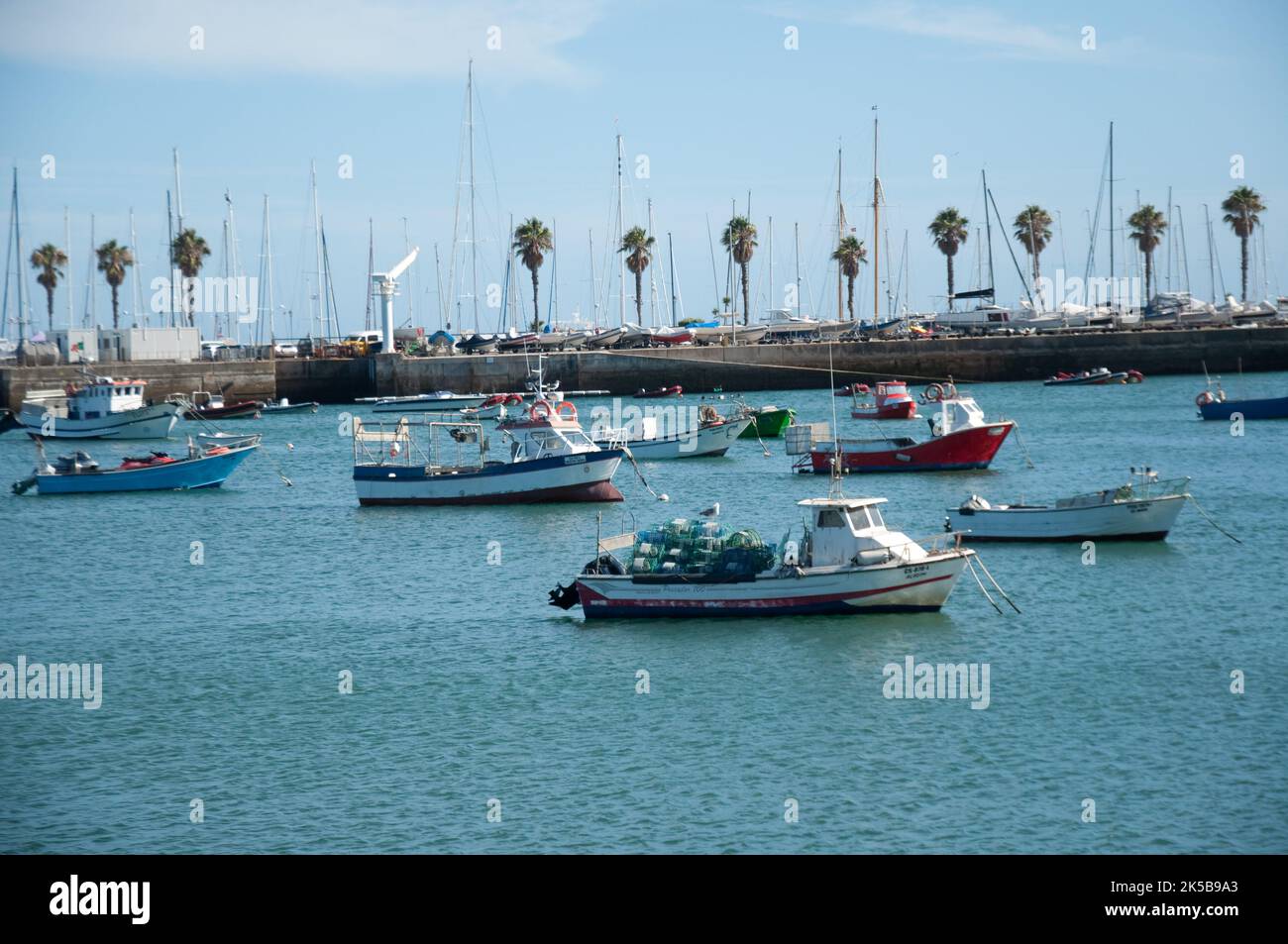 Large boats hi-res stock photography and images - Alamy
