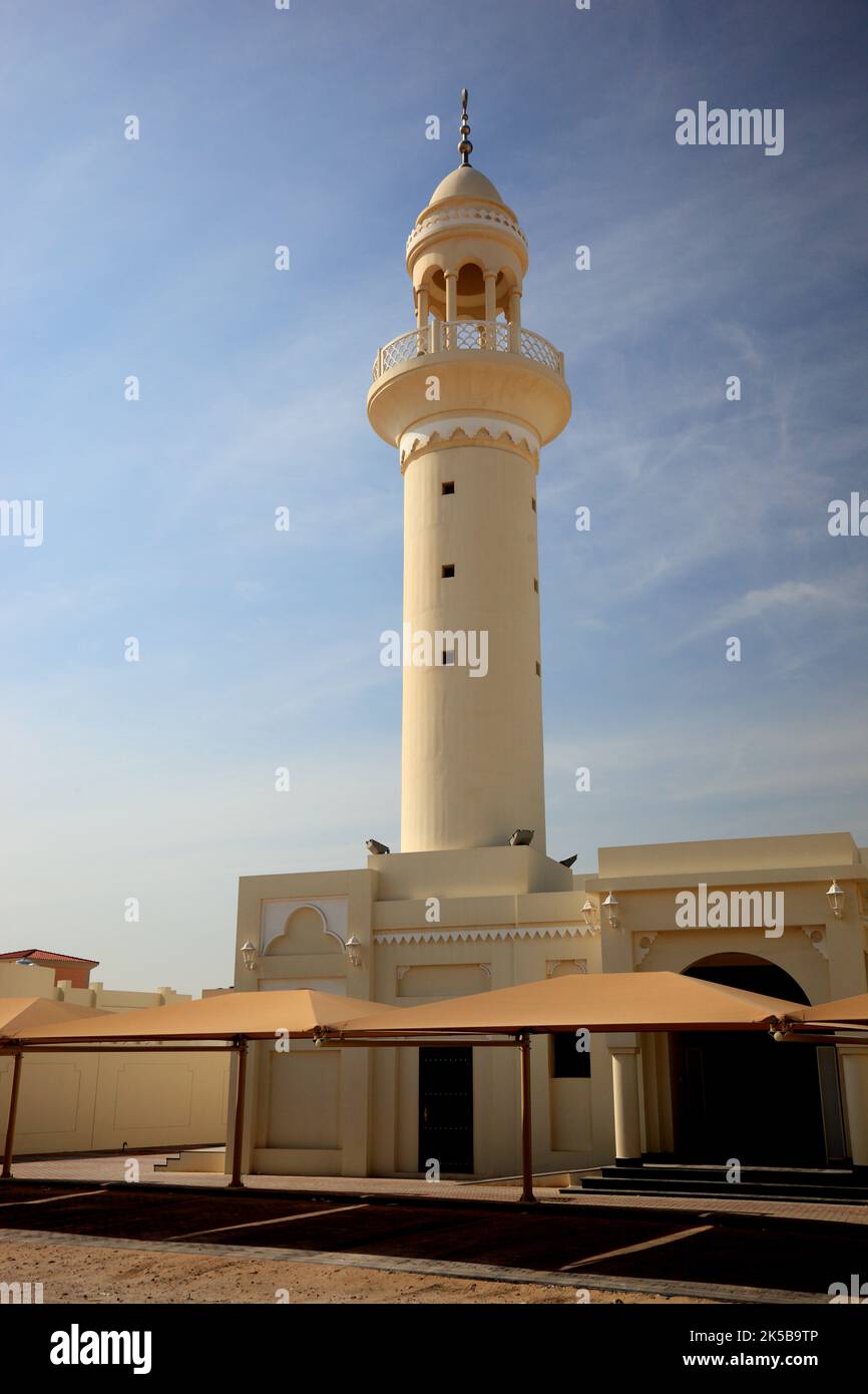 Moschee von Umm Salal Mohammed, Qatar, Katar Stock Photo - Alamy