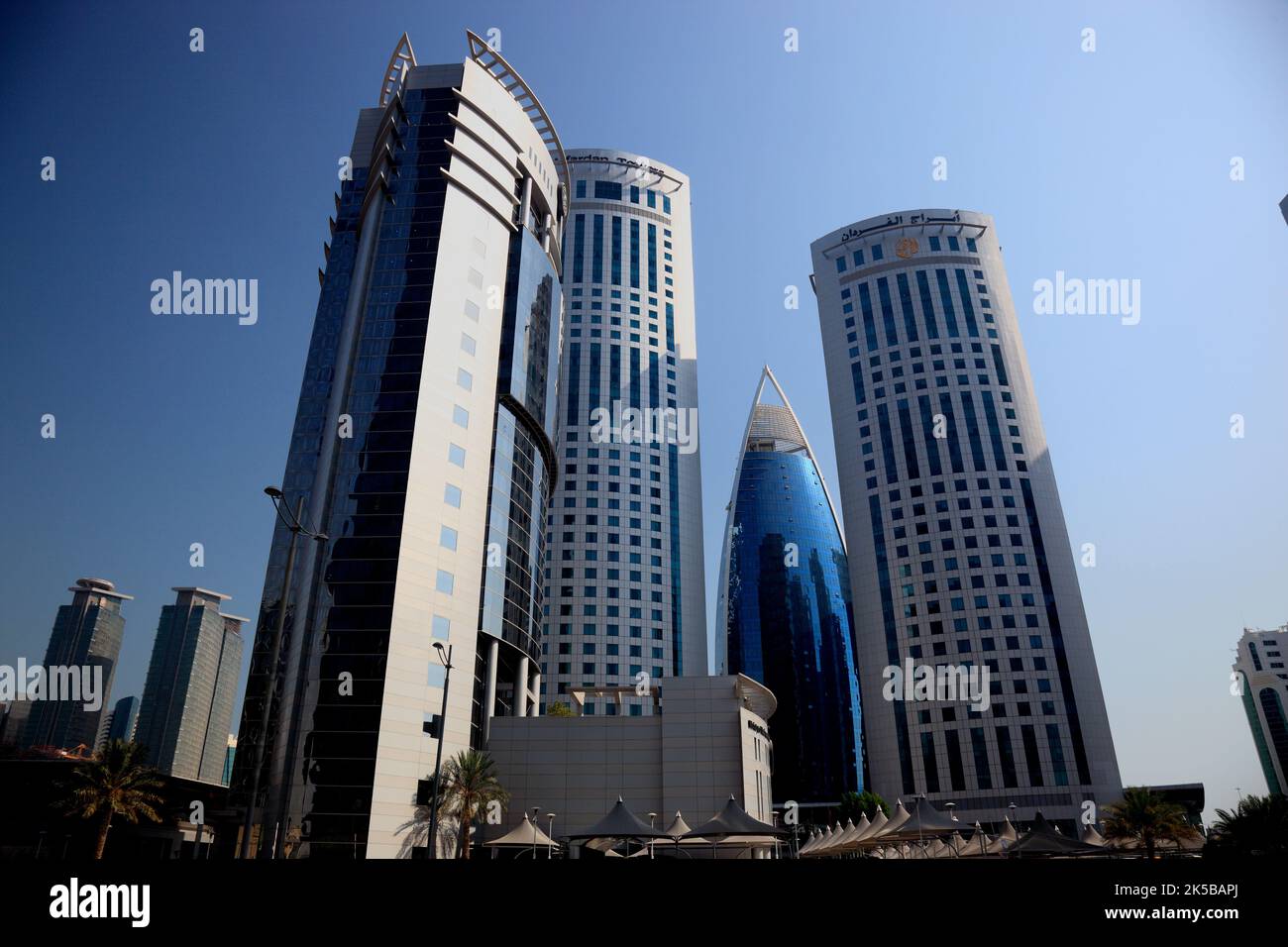 Al Fardan Residences, Barjeel Tower, Wind Tower, Doha, Qatar, Katar ...