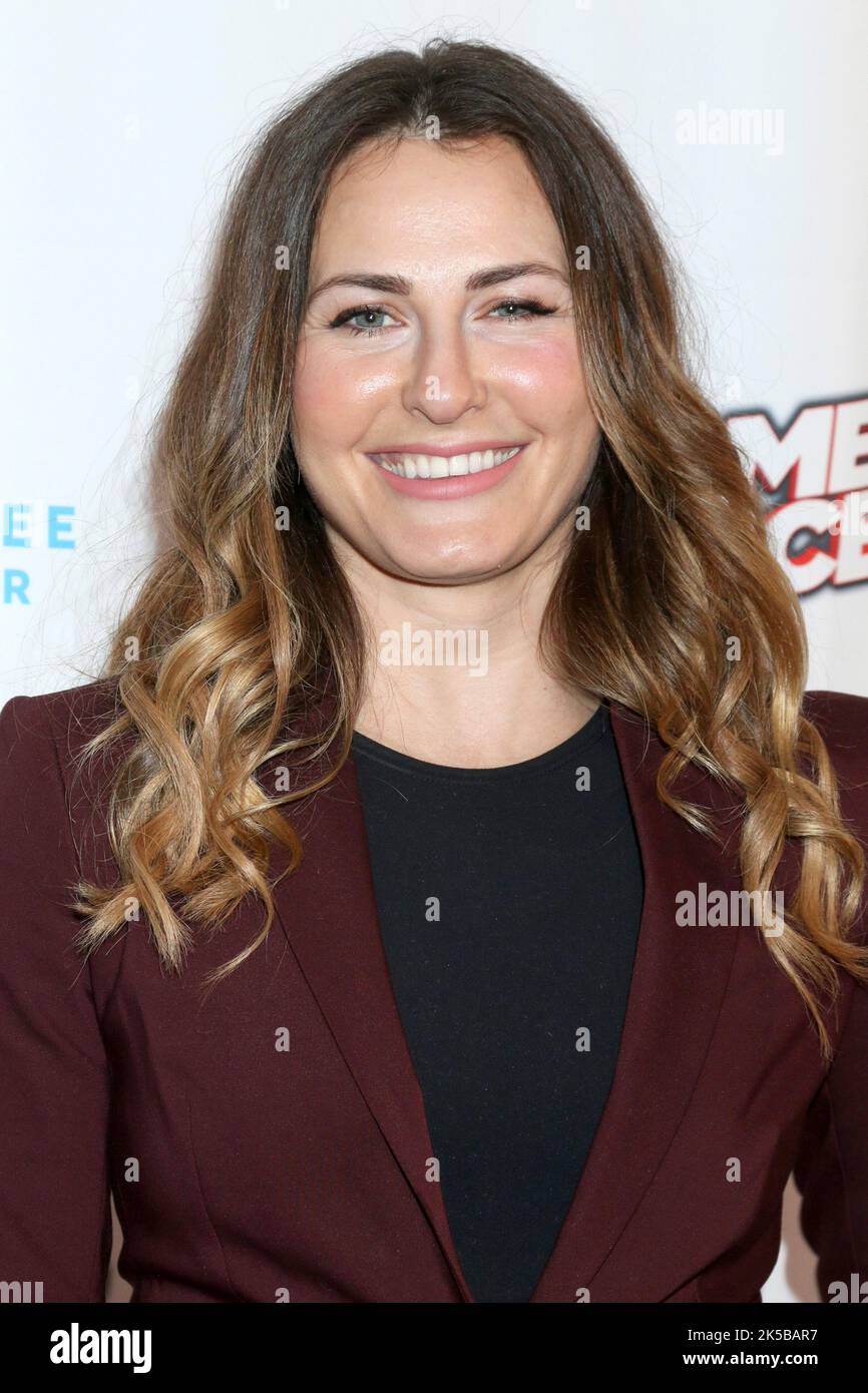 Los Angeles, USA. 06th Oct, 2022. Scout-Taylor Compton at the Ask Me to ...