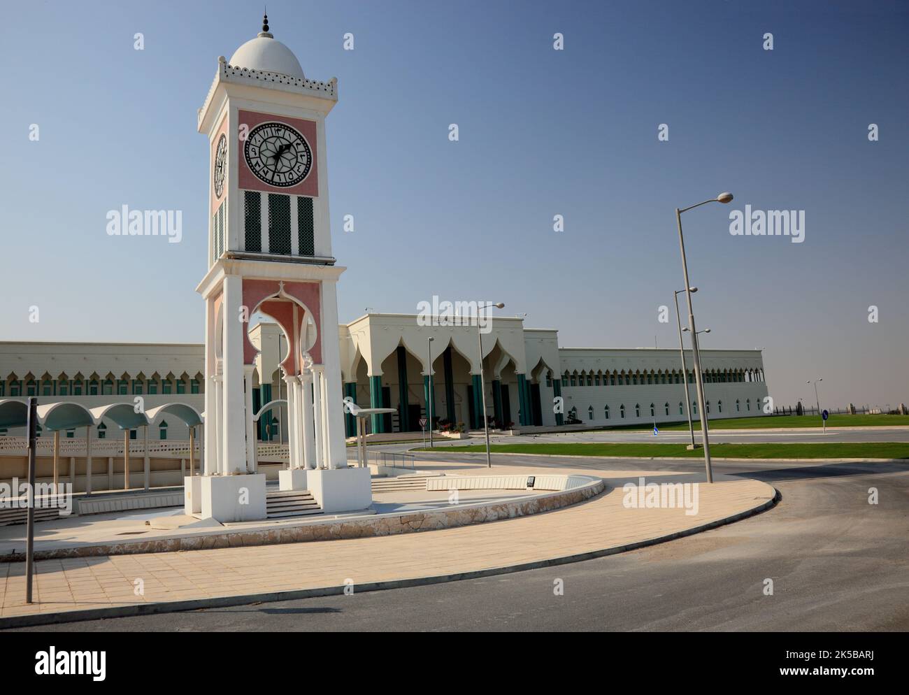 Squara hi-res stock photography and images - Alamy