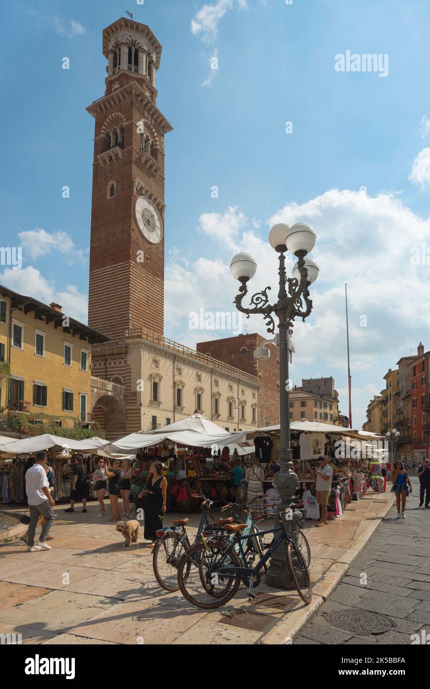 Renaissance architecture in the historic center of verona hi-res stock ...
