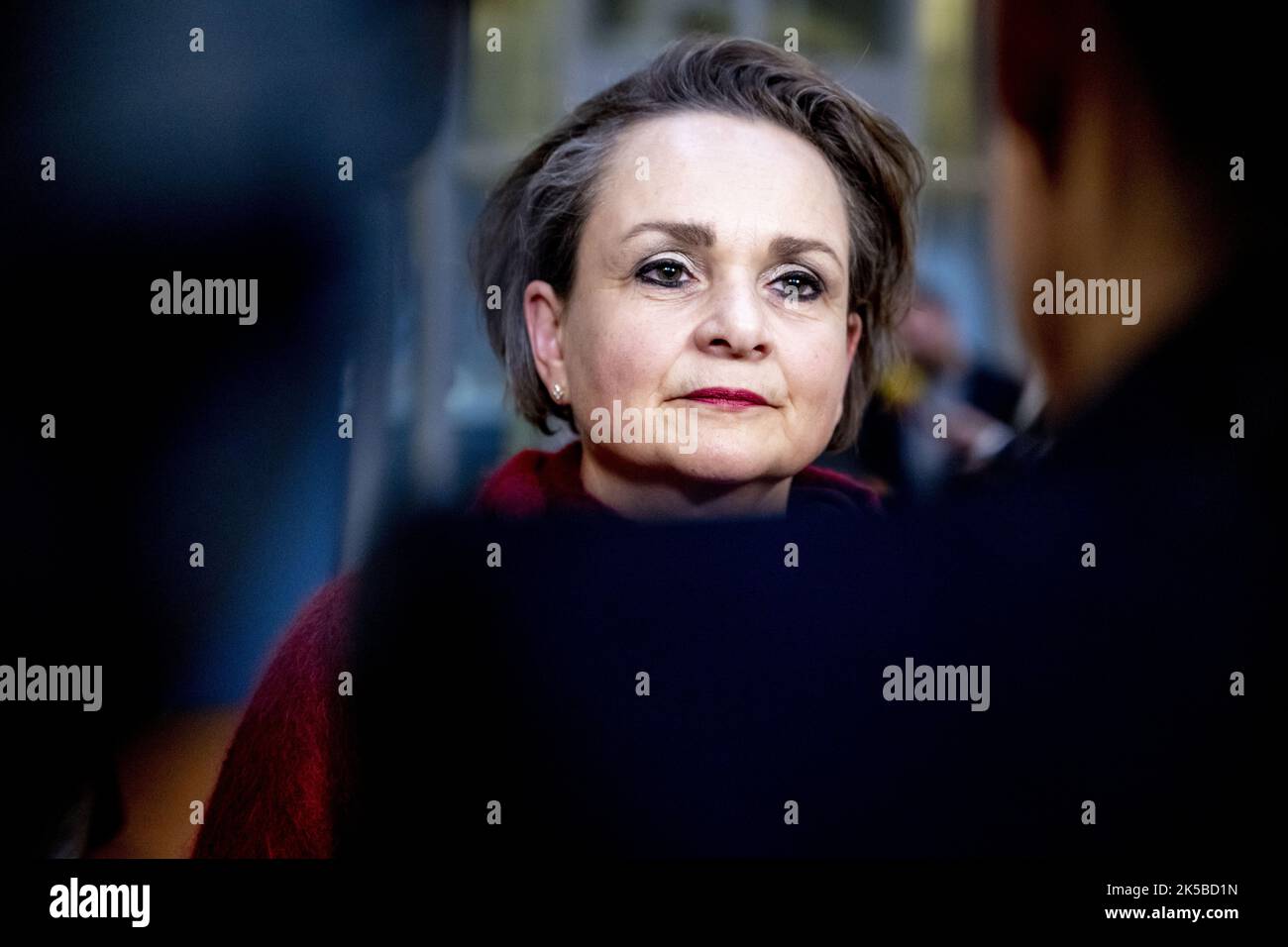 2022-10-07 14:34:27 THE HAGUE - Alexandra van Huffelen speaks to the ...