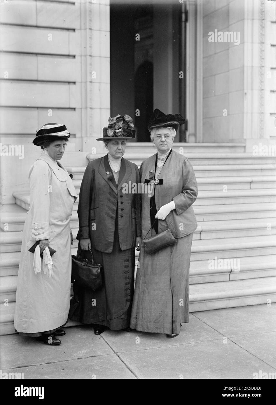 Julia Lathrop, Jane Addams and Mary E. McDowell, 1913. US suffragists ...