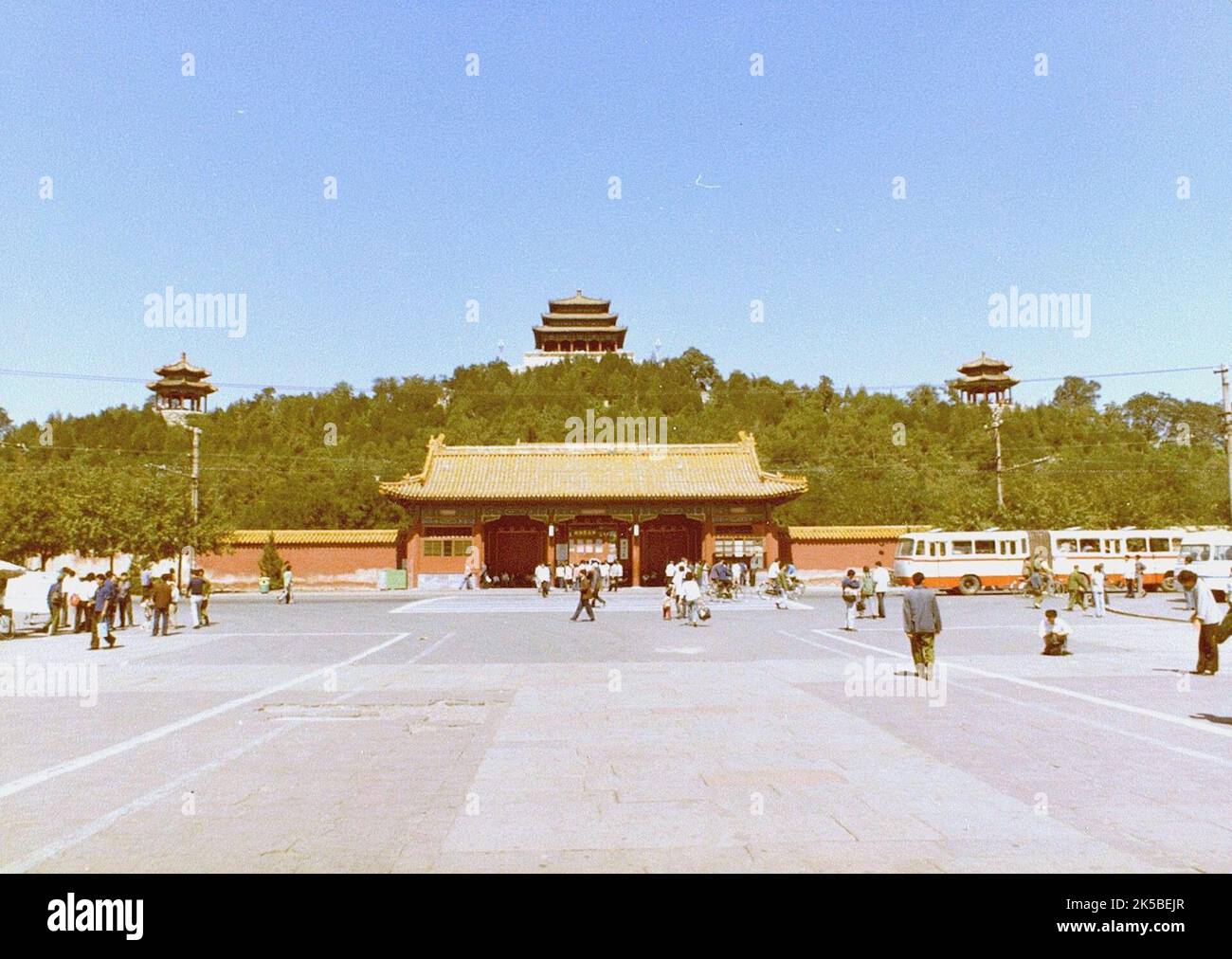Beijing crowds bicycles hi-res stock photography and images - Alamy