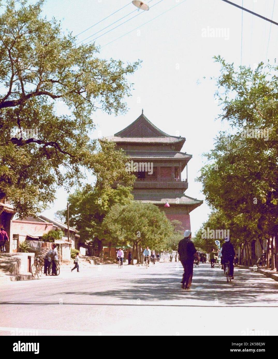 Beijing crowds bicycles hi-res stock photography and images - Alamy
