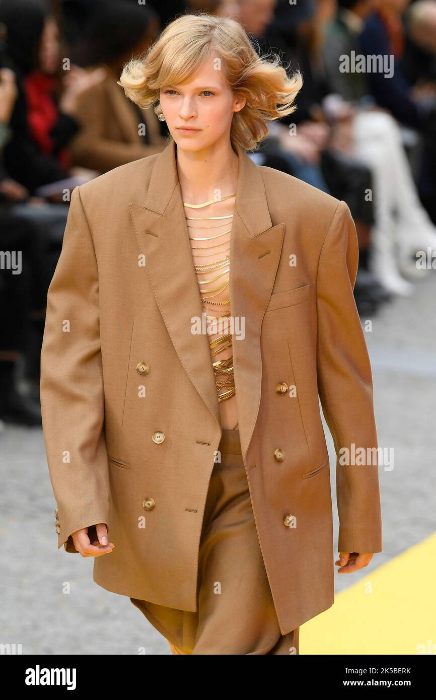 Models on the runway at the Stella McCartney fashion show during Paris ...
