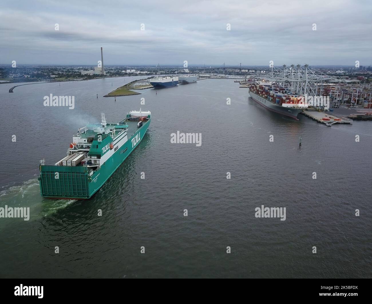 The Toll Group container ship with empty decks arriving at the port of ...