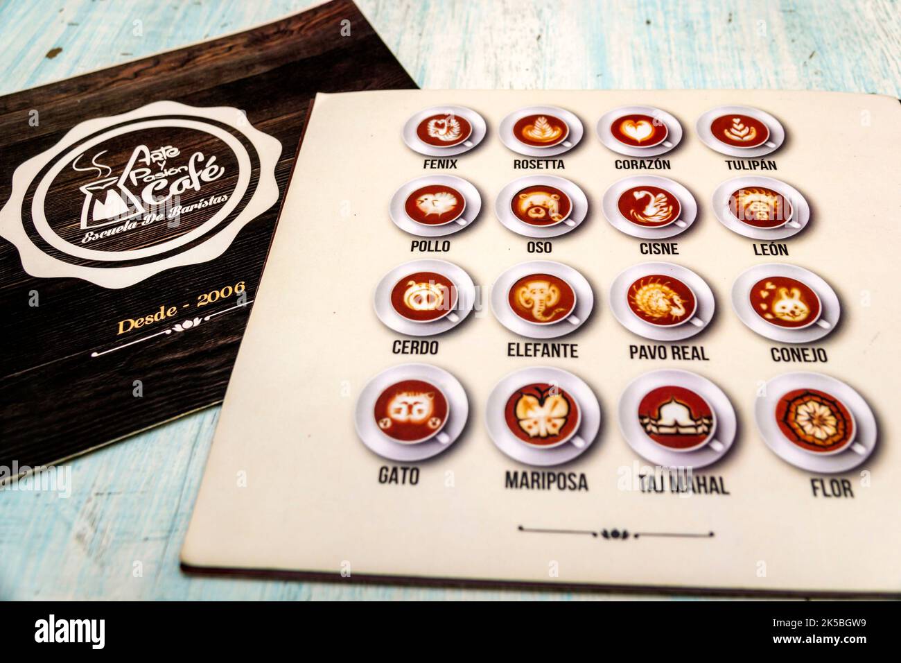 Arte latte barista hi-res stock photography and images - Alamy