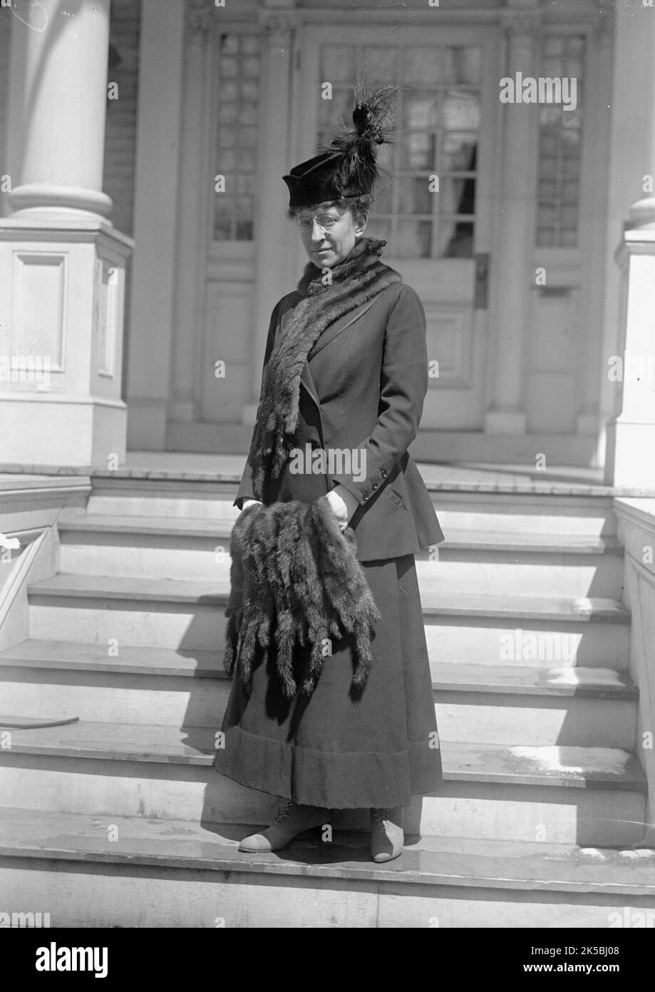 Wife elizabeth wells leopold baker hi-res stock photography and images ...