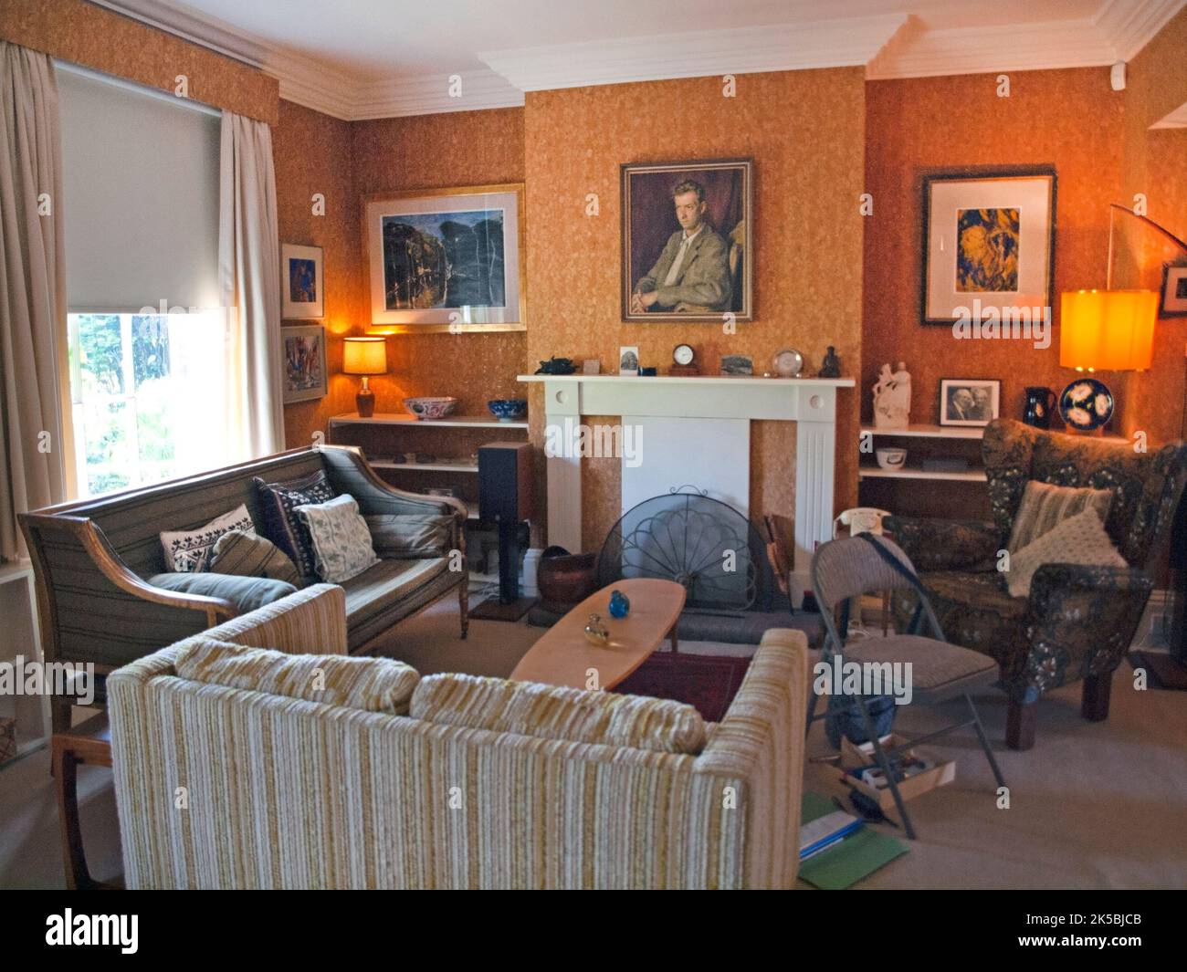 The interior the Red House at Alderburgh, Suffolk Stock Photo - Alamy