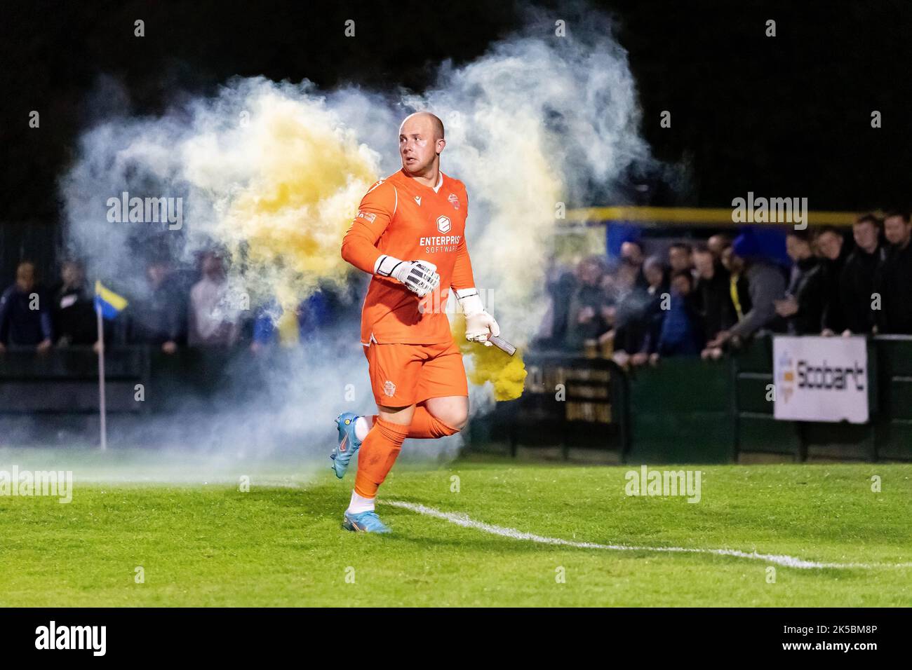 Tony thompson goalkeeper hi-res stock photography and images - Alamy