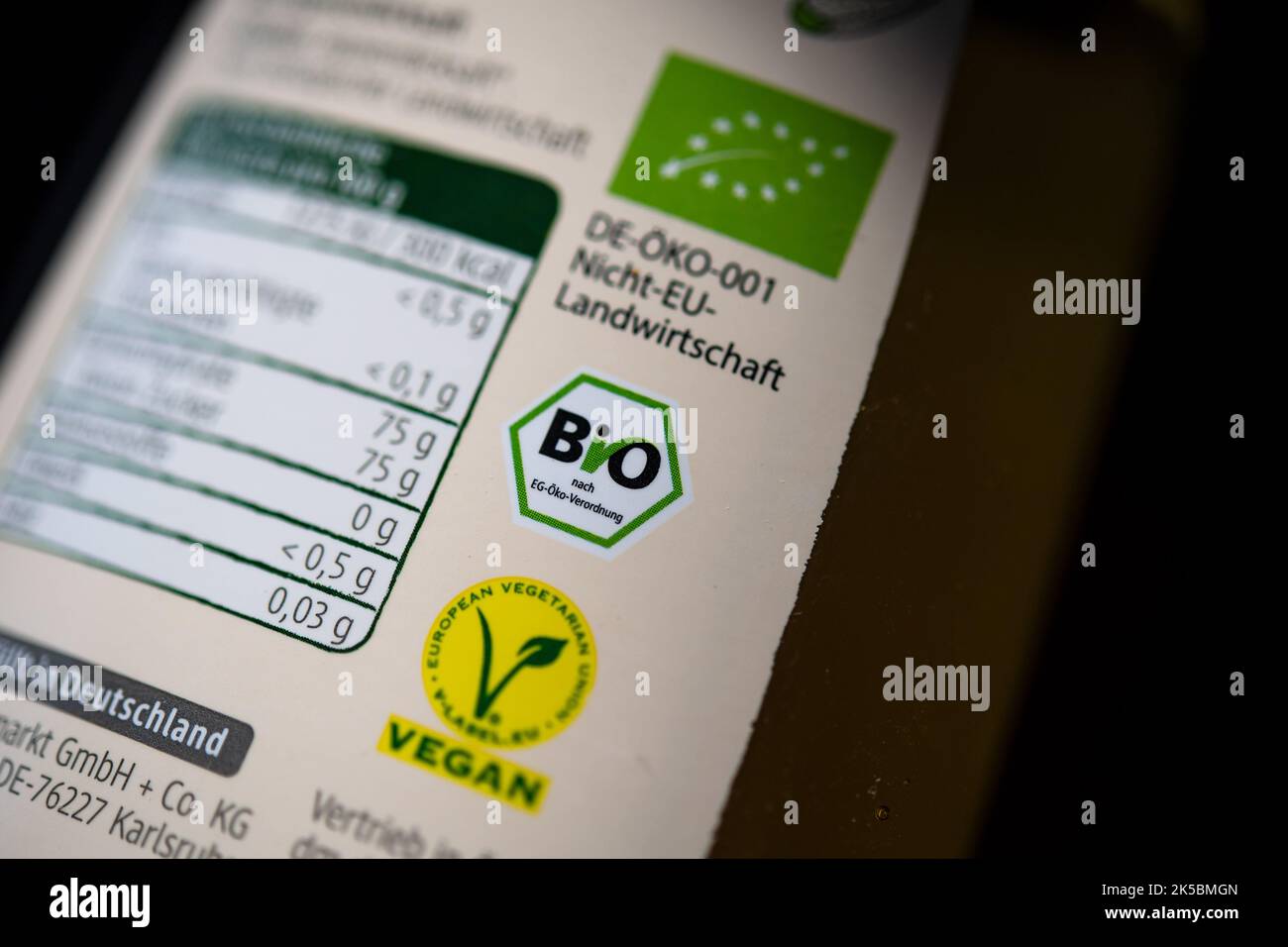 Organic logo hi-res stock photography and images - Alamy