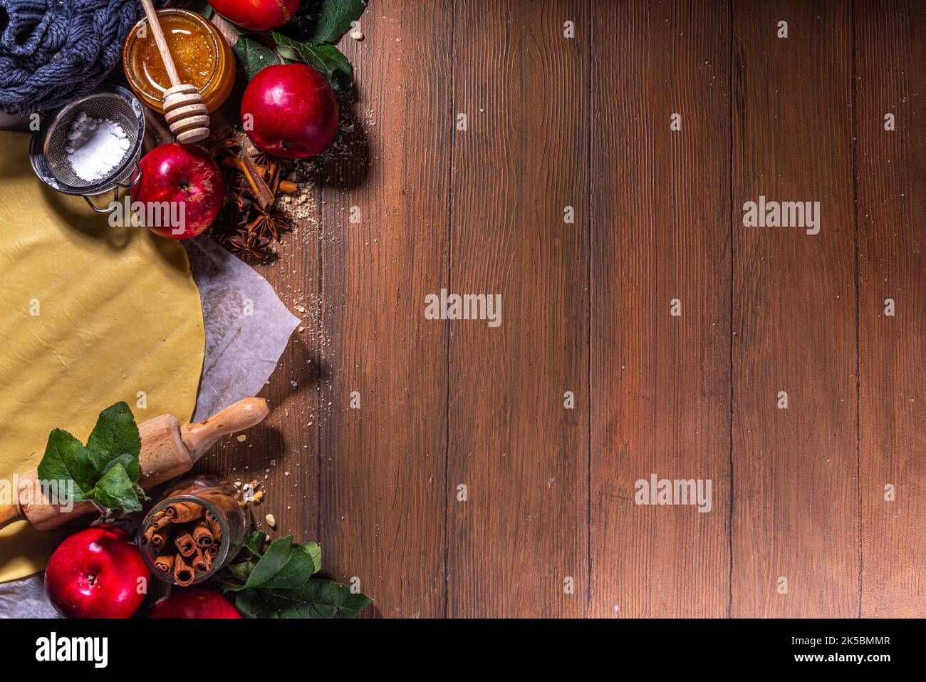 Apple pie cooking background. Autumn pie, cookie, cake baking ...