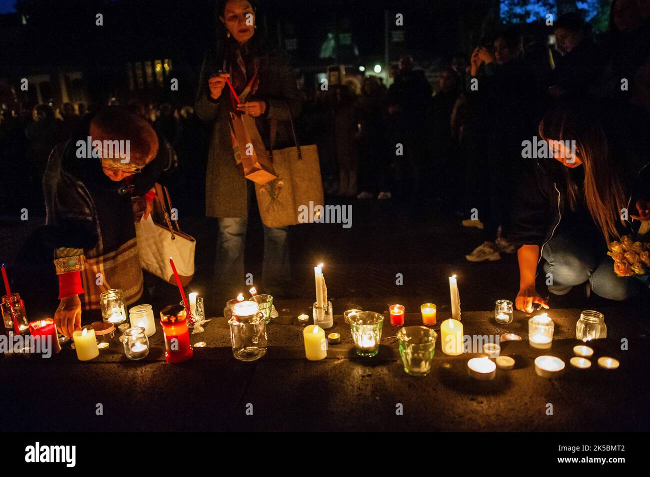 Brave iranian people hi-res stock photography and images - Alamy