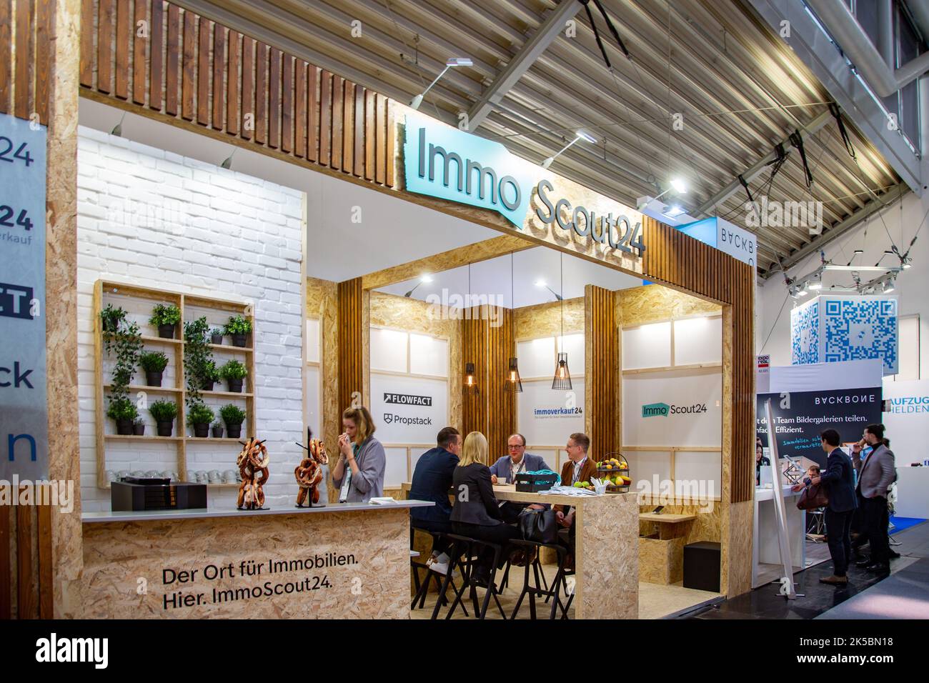 Immo scout 24 hi-res stock photography and images - Alamy