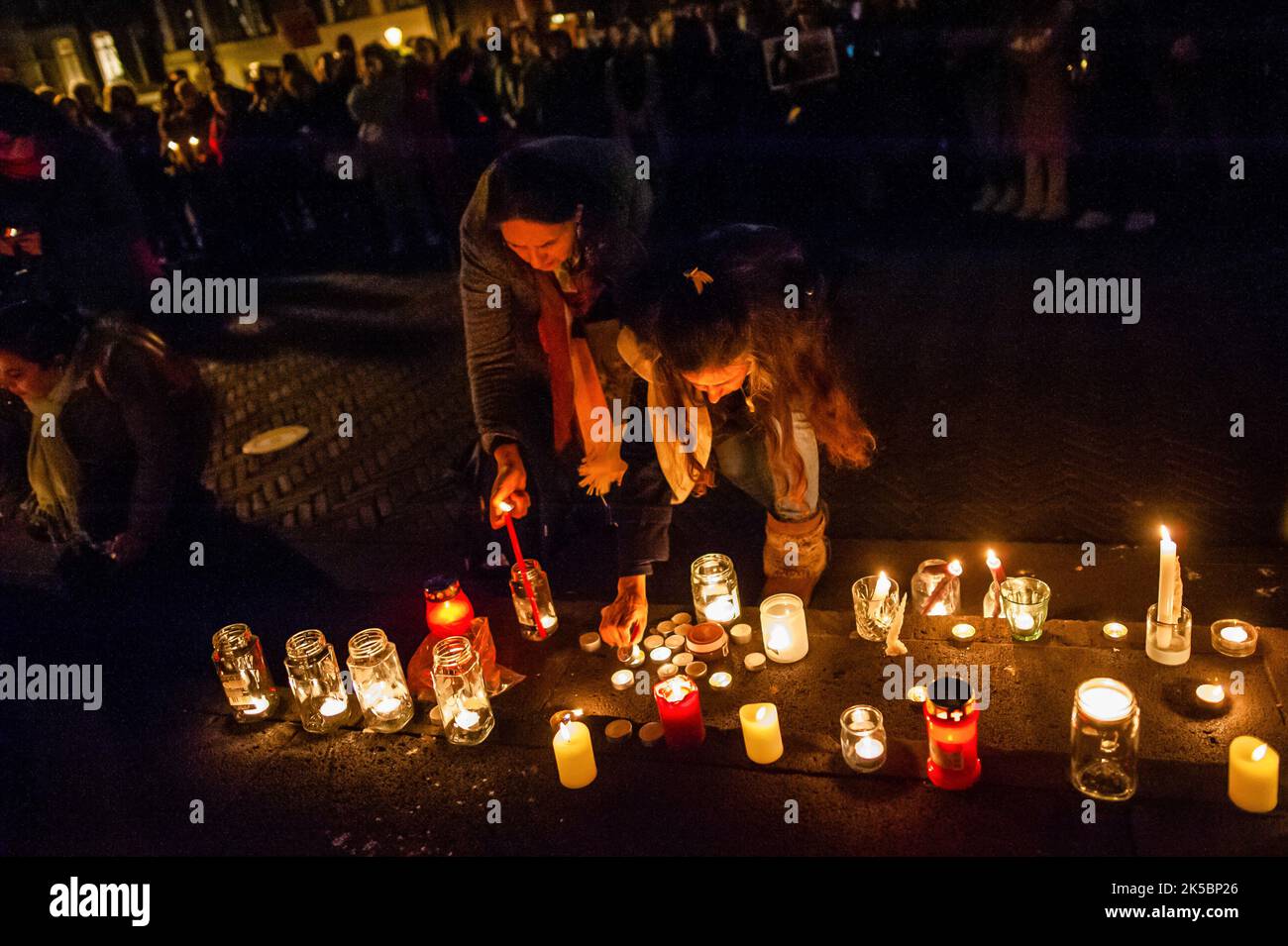 Brave iranian people hi-res stock photography and images - Alamy