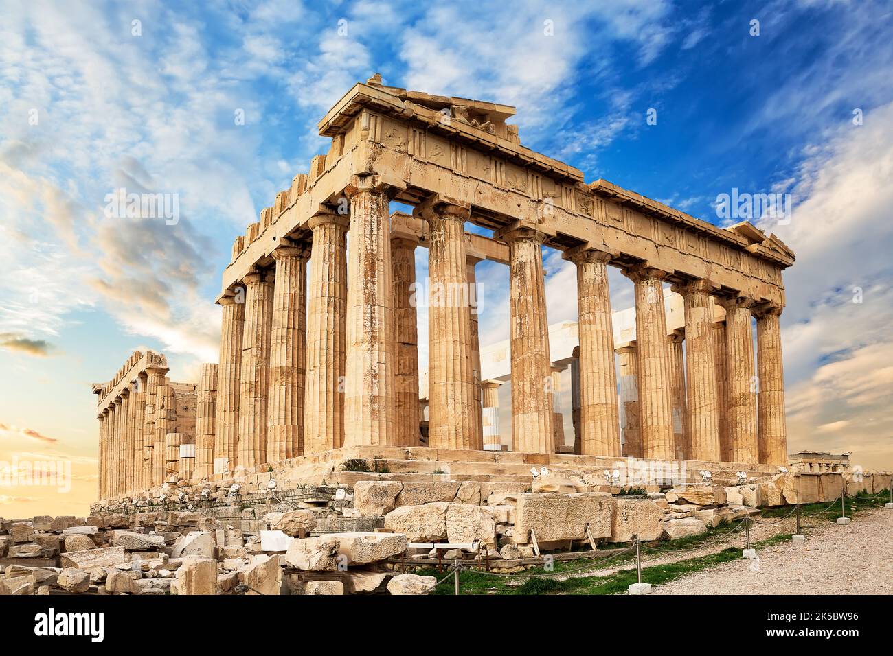 Parthenon temple on a sinset. Acropolis in Athens, Greece. The ...