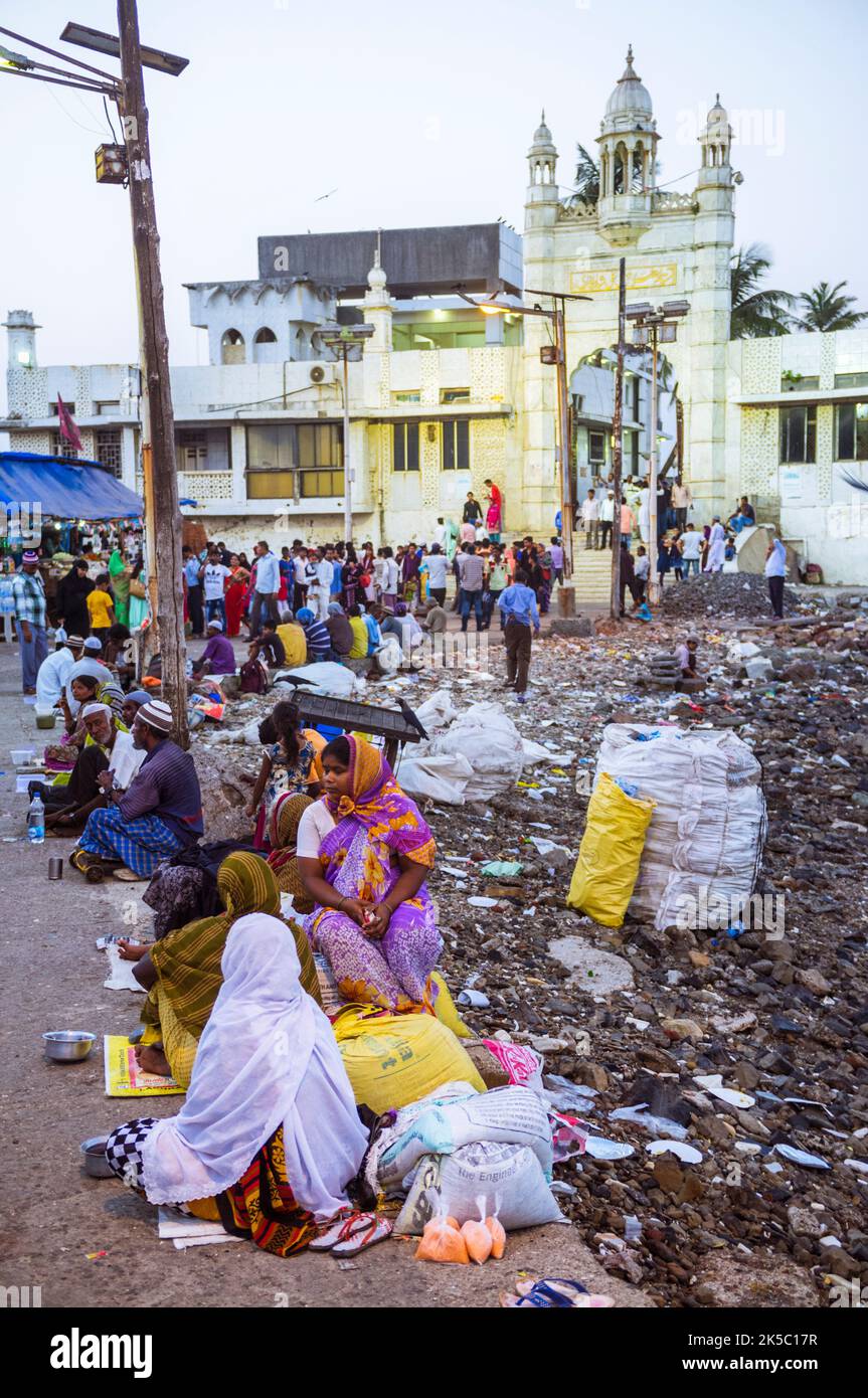 Mumbai, Maharashtra, India : Beggars line on the causeway leading to ...