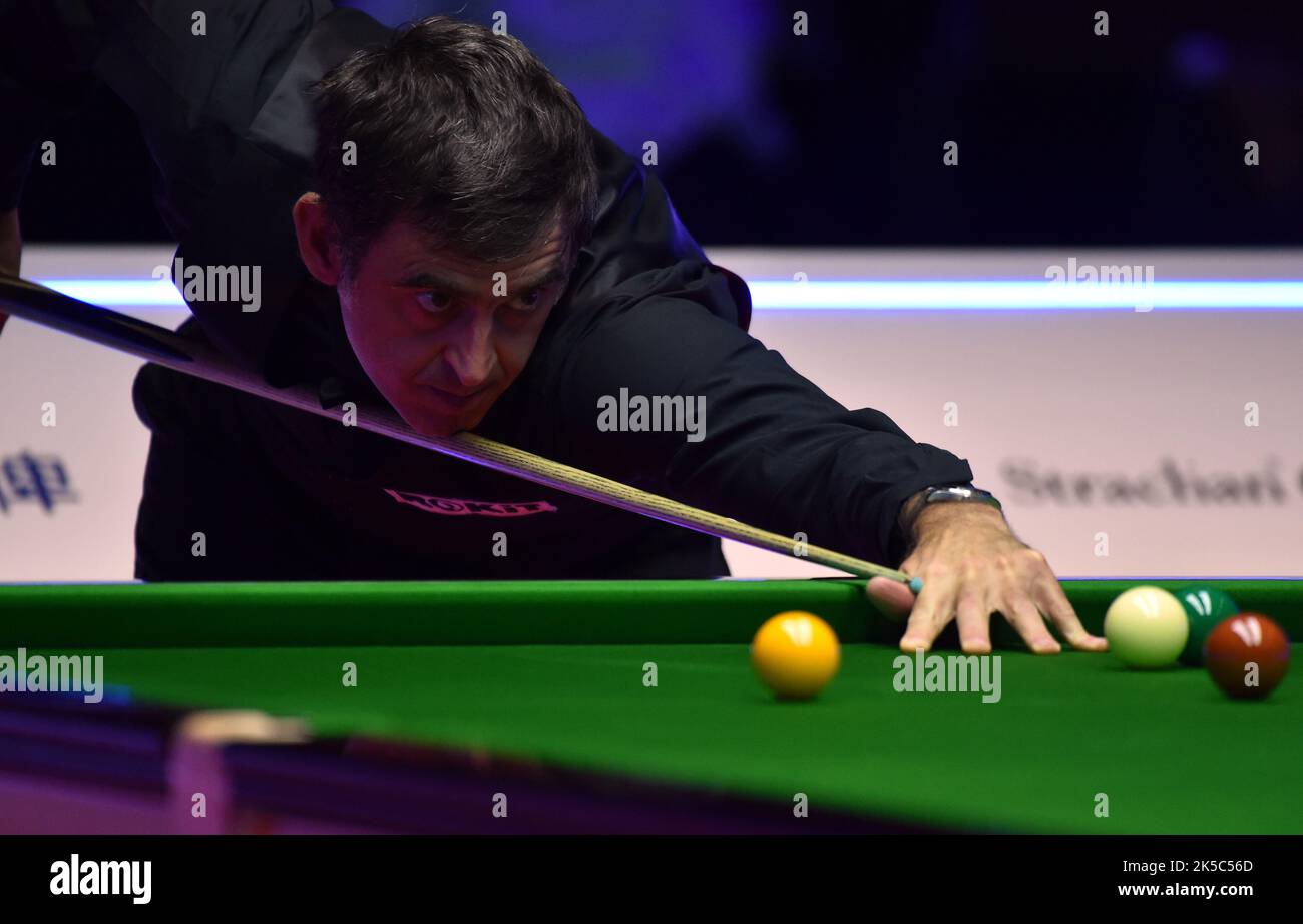 Ronnie osullivan and ng on yee hi-res stock photography and images - Alamy