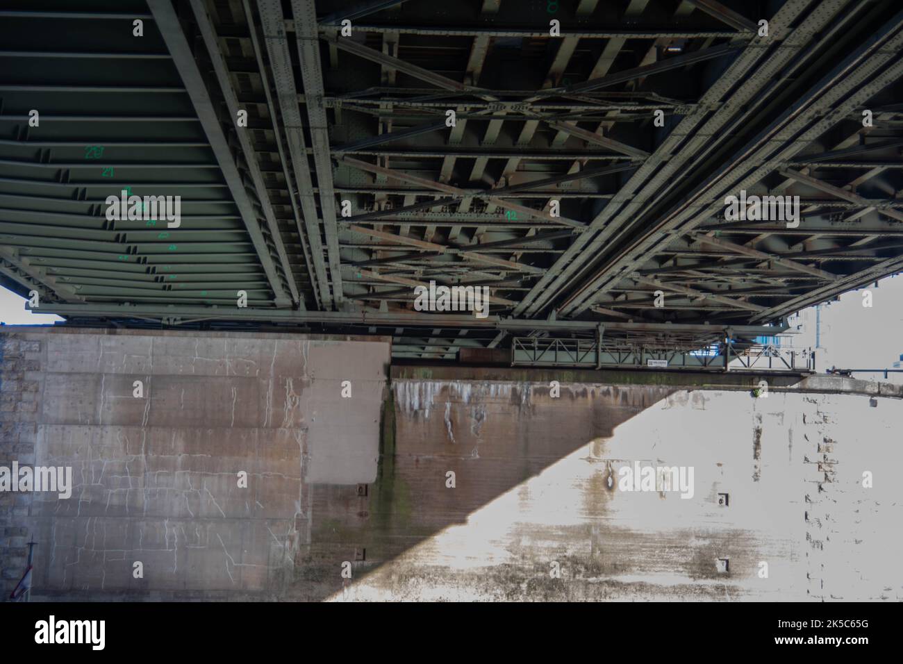 steel Rhine bridge in Cologne Stock Photo - Alamy