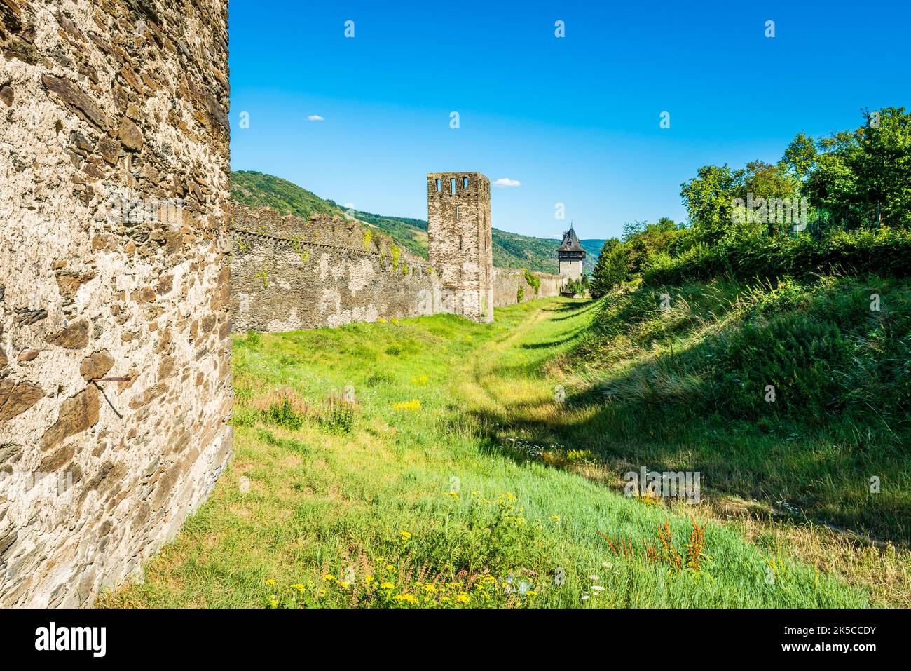 Half-shell tower and cowherd's tower in Oberwesel on the Middle Rhine ...